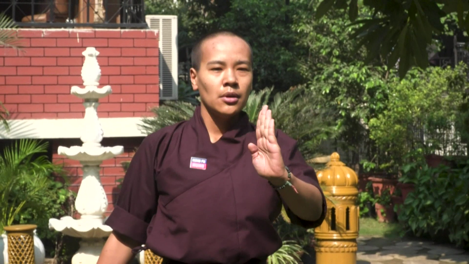 Nonnes-chaku: Des religieuses utilisent le kung-fu contre les ...