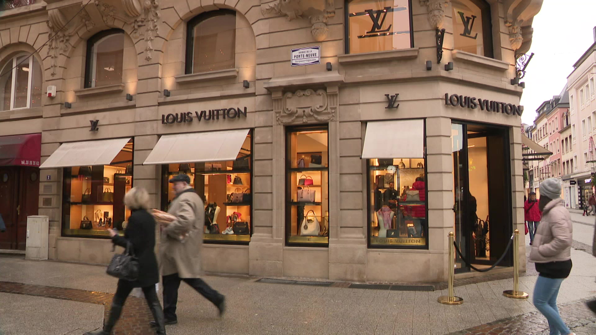 Chantieren a Wieder zum Trotz: Chrëschtdagsgeschäft an der Uewerstad ...