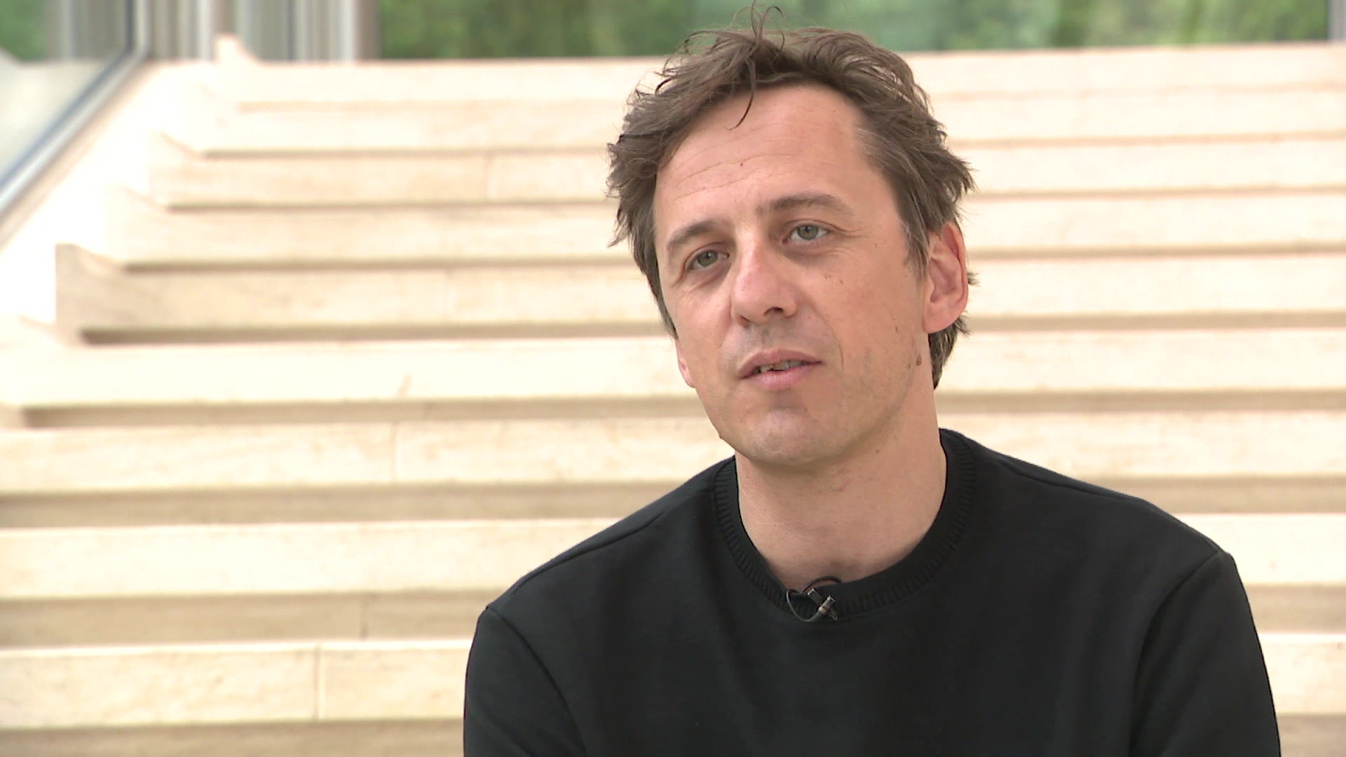 Nei Musek: Pascal Schumacher huet neien Album "SOL" presentéiert - RTL ...