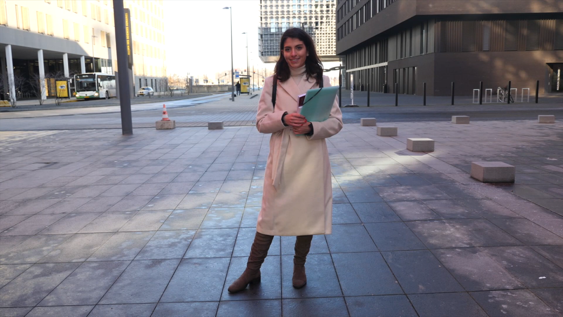 Expats: Firwat d'Olga, de Vasily, d'Marta an d'Marian op Lëtzebuerg ...