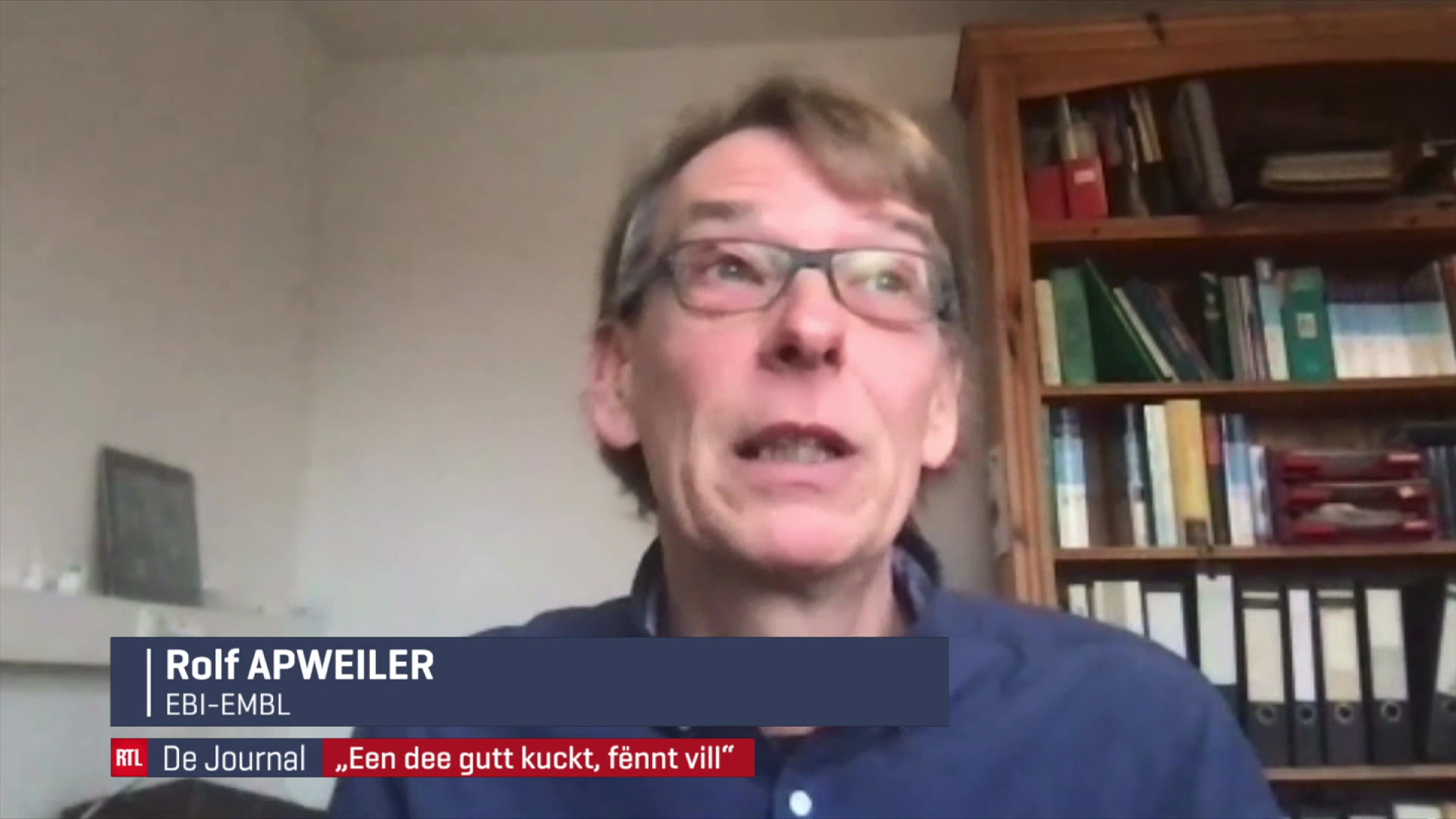 Däitschen Expert Rolf Apweiler am RTL-Interview: "Een dee gutt kuckt ...
