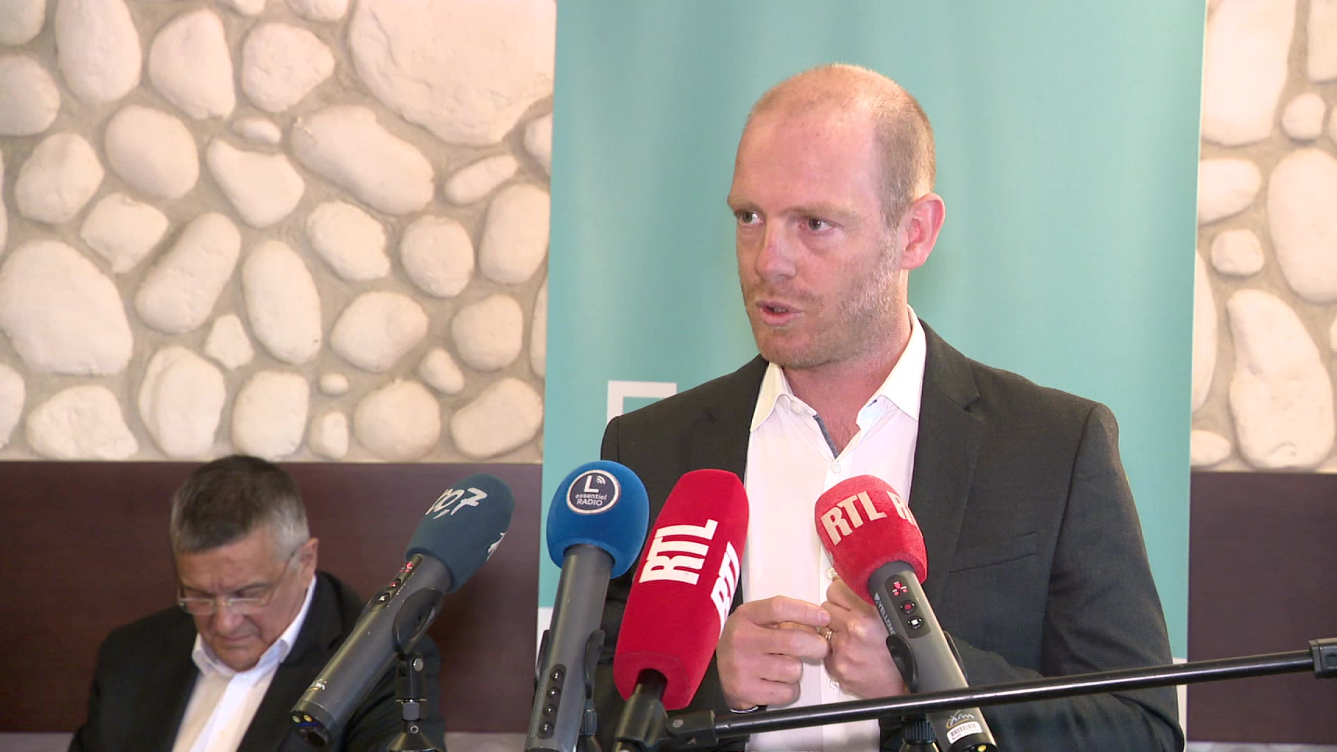 Presentatioun vun der neier Partei "Fokus": Aart a Weis fir Politik ze ...