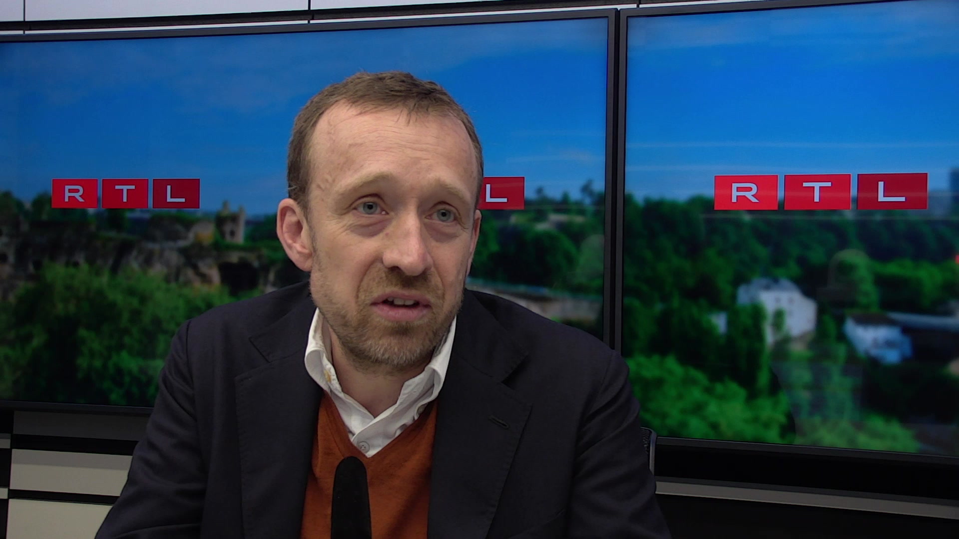 Invité vun der Redaktioun (22. Mee) - Dr. Marc Berna: Grouss Dossieren ...