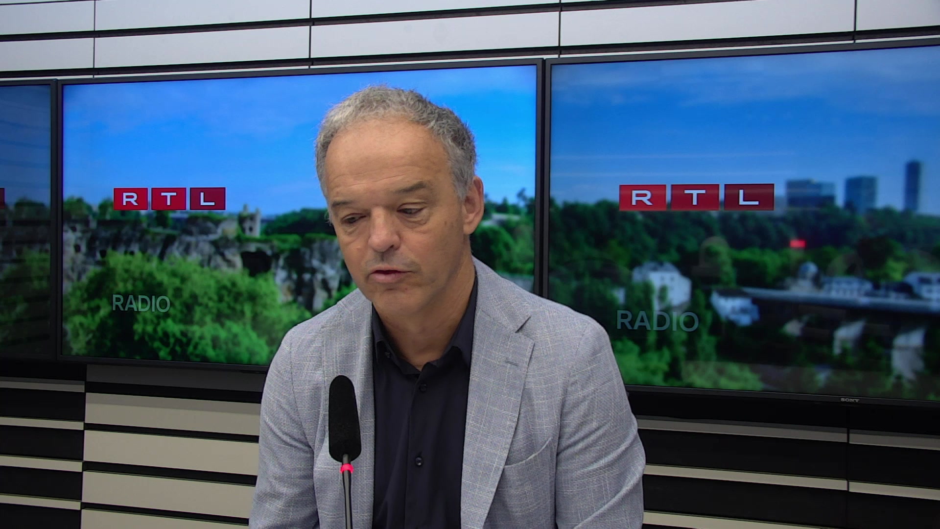 Invité vun der Redaktioun (25. Juli) - Michel Reckinger: Ajustement an ...