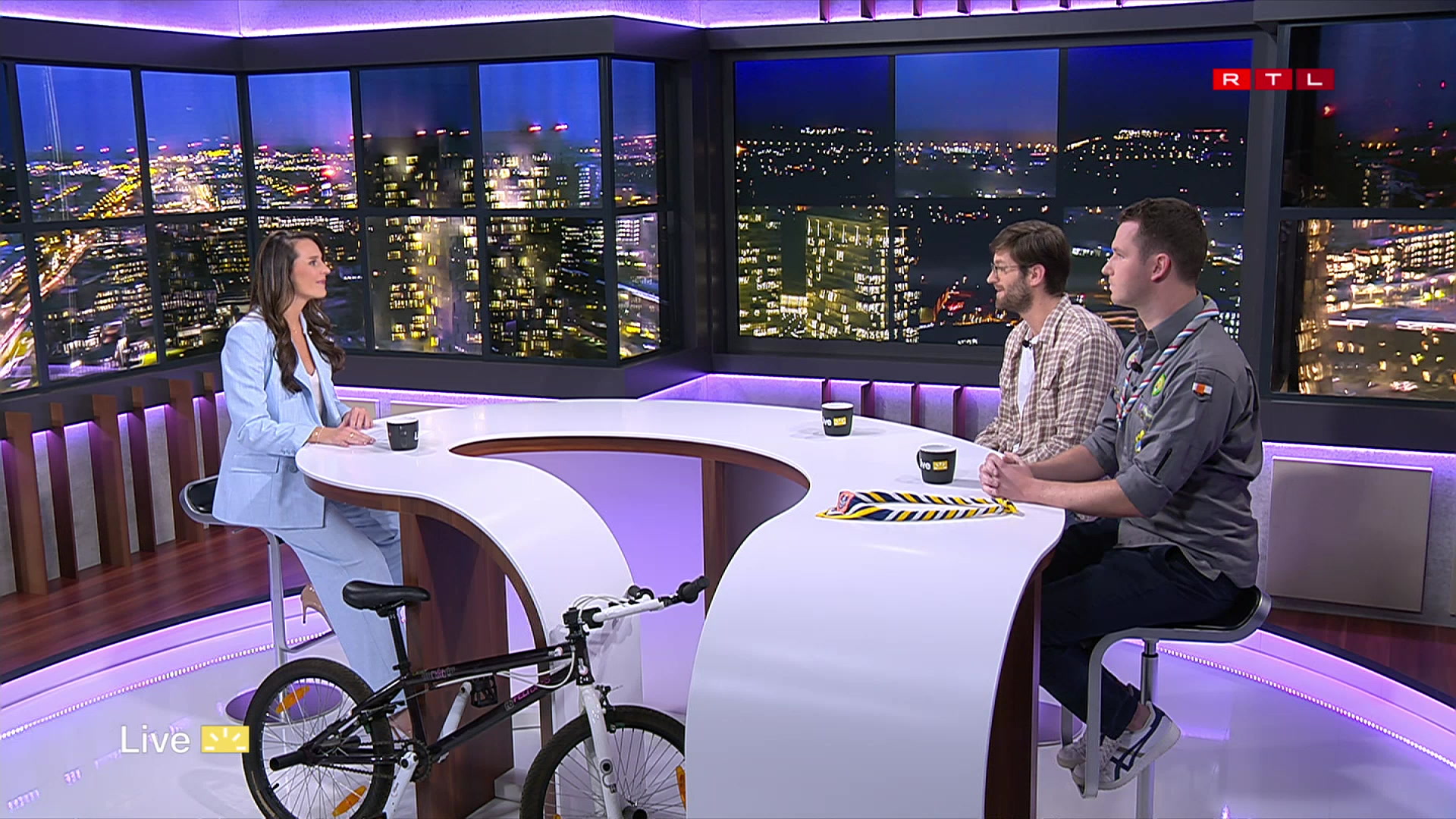 LIVE! Planet People: Louis Haas, Marlène Pecot, Fabrice Guilbault an ...