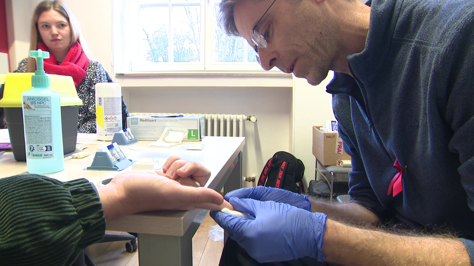 HIV-Berodung: Eng 60 Persounen am Grand-Duché liewe wuel mam HIV-Virus ...