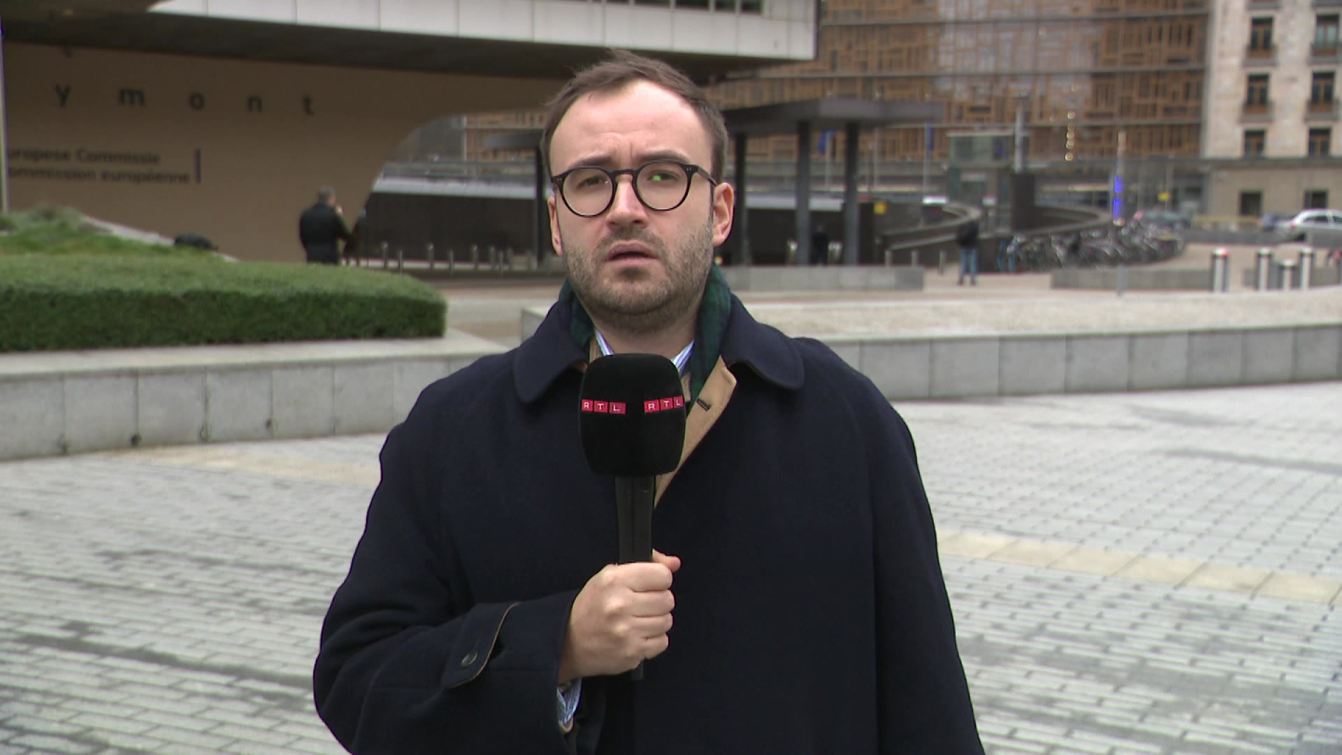 Net mat russesche Gelder: EU huet Alternativ fonnt, fir der Ukrain 90 ...