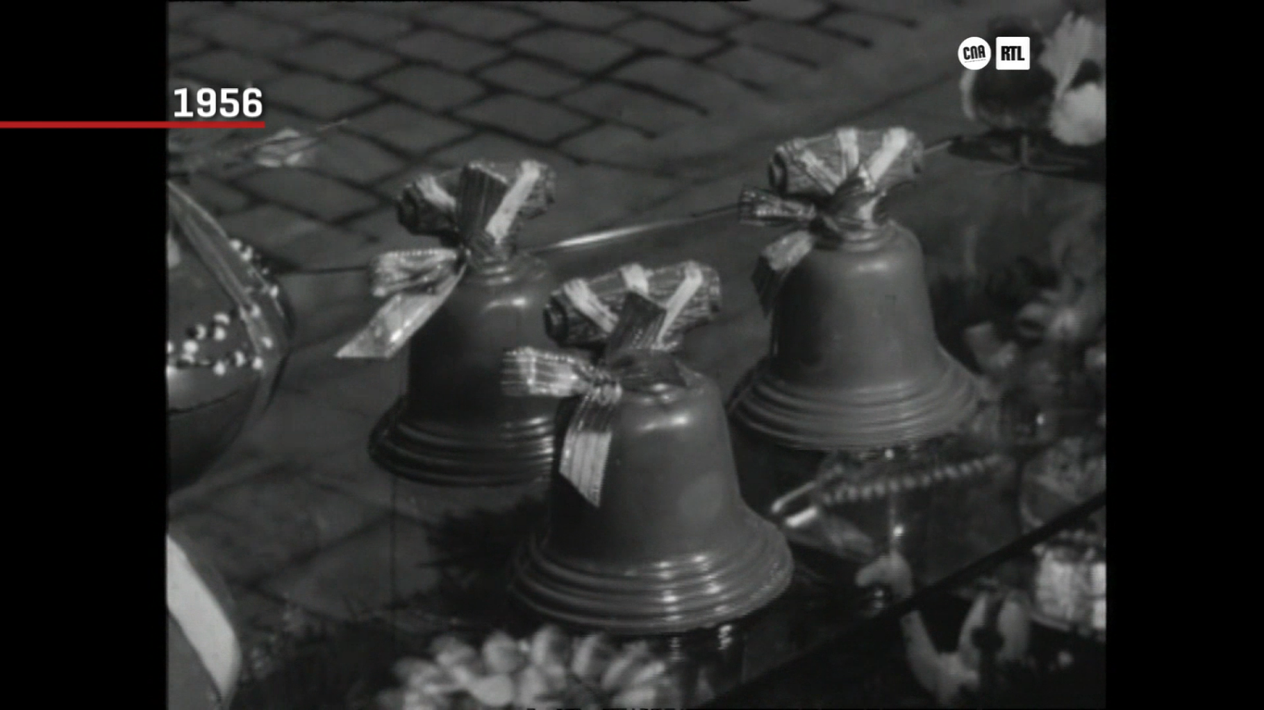 RTL Play - La tradition des cloches de Pâques