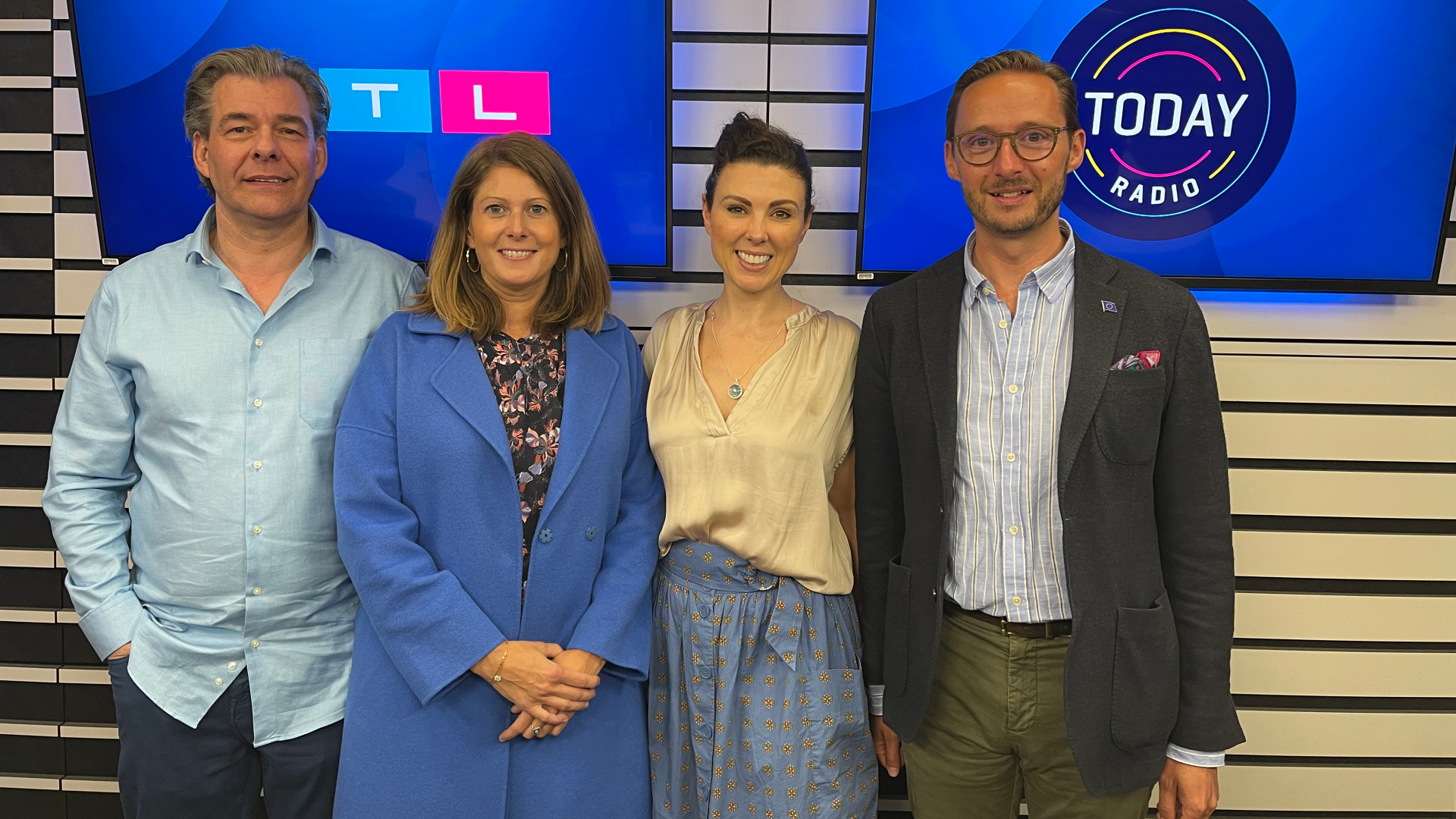 RTL Play - Parents in the Education System of Luxembourg and Wine ...