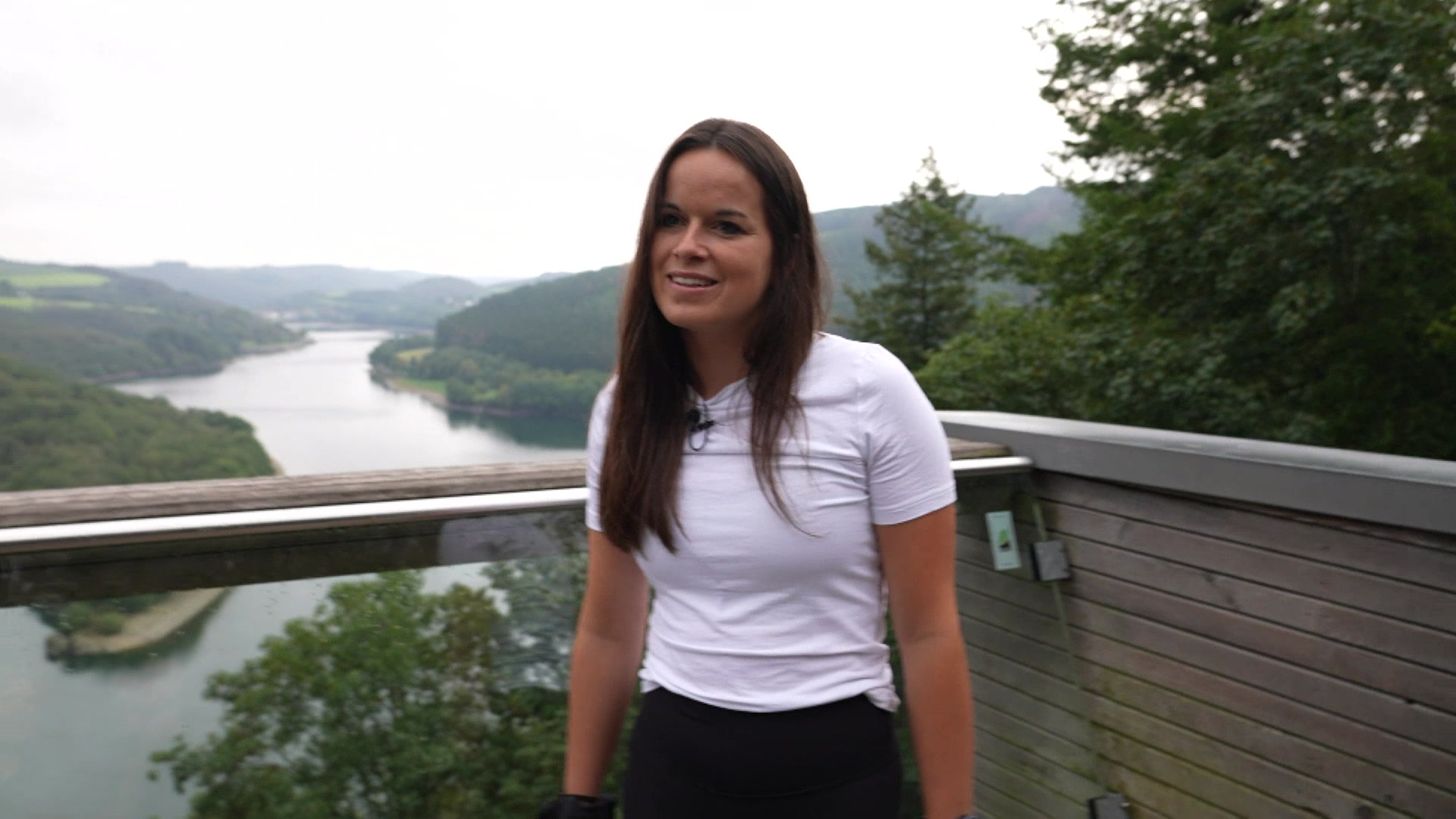 RTL Play - Kuerz a knapp - mam Danielle Filbig (LSAP)